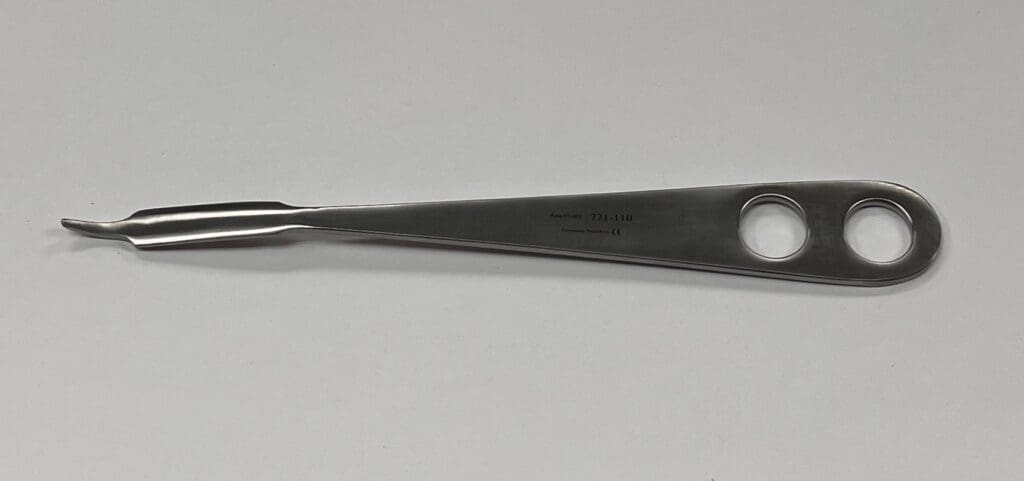 MATTA HIP RETRACTOR - American Surgical Specialties Company