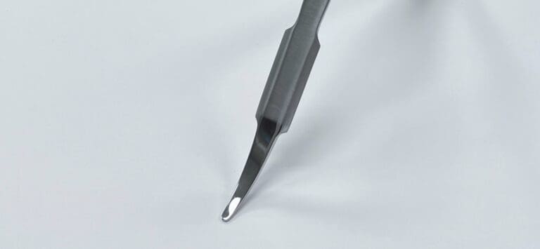 HOHMANN RETRACTOR, BENT, NARROW - American Surgical Specialties Company