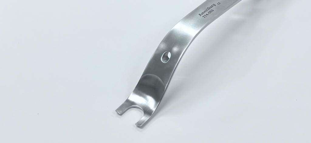 FEMORAL NECK ELEVATOR, MIS ANTEROLATERAL RETRACTOR 3 - American ...