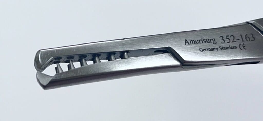 MENISCUS CLAMP, ANGLED - American Surgical Specialties Company