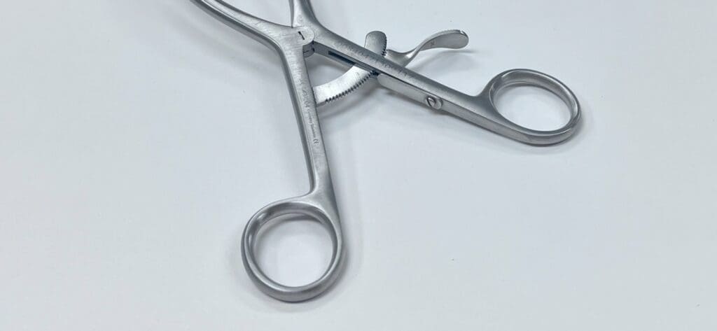 BECKMANN LAMINECTOMY RETRACTOR - American Surgical Specialties Company