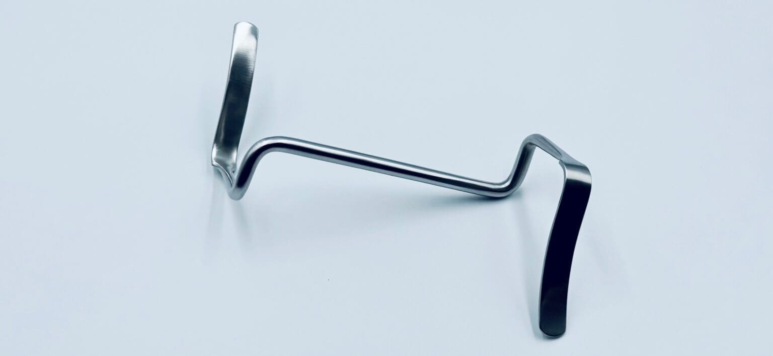 MCL RETRACTOR - American Surgical Specialties Company