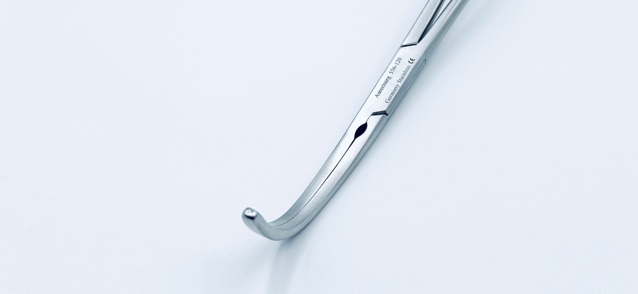 DEBAKEY-BAHNSON AORTA CLAMP, ACUTELY CURVED - American Surgical ...